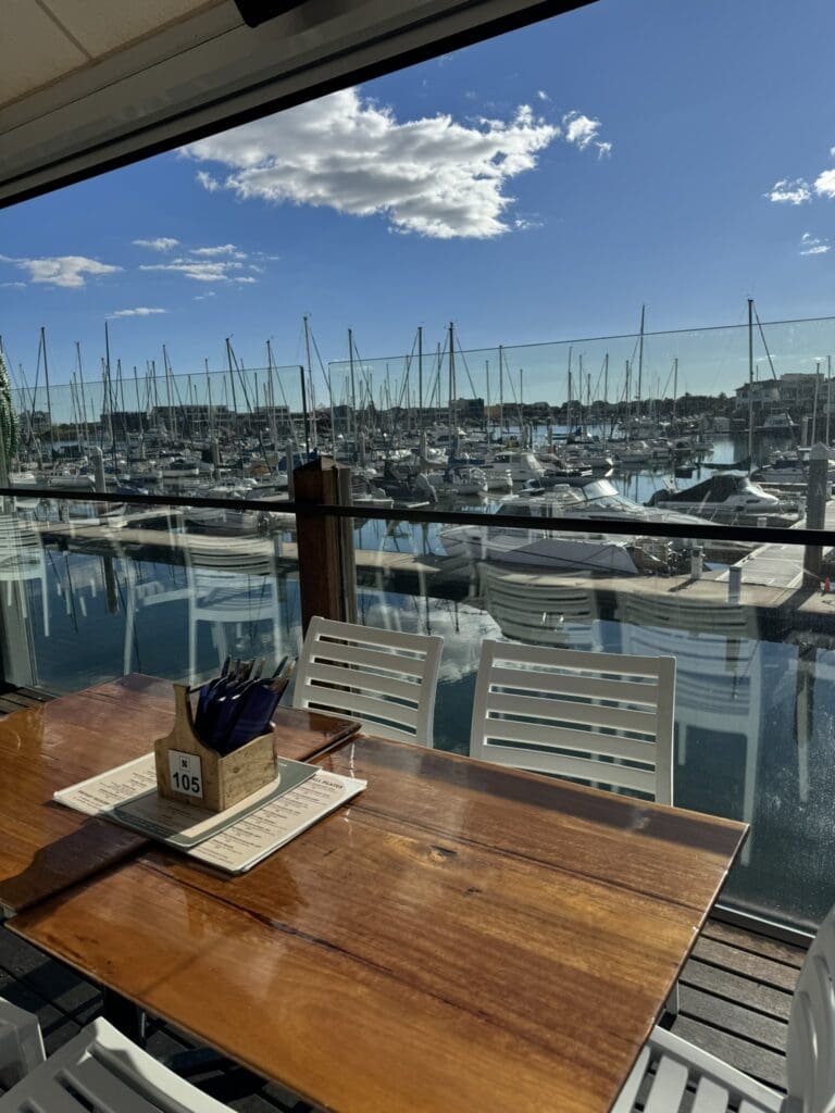 Eat & Drink - The Sailmaster Tavern